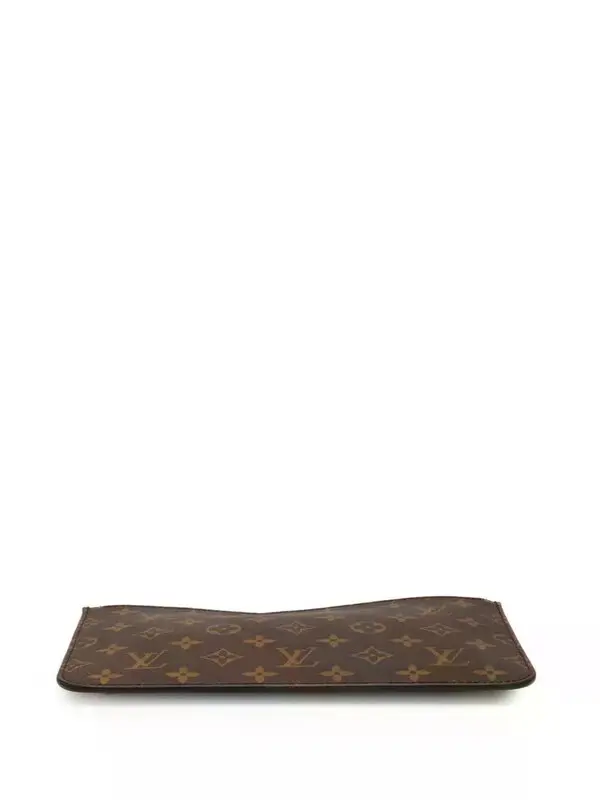LOUIS VUITTON Monogram Neverfull Mm Pouch
