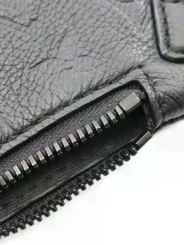 LOUIS VUITTON 2021 Shadow Duo Sling Bag