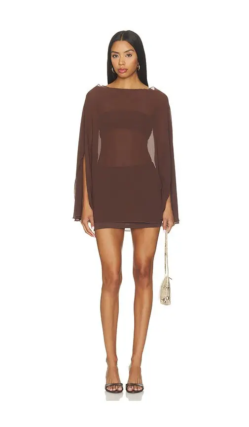 Superdown Danni Poncho Set In . Also