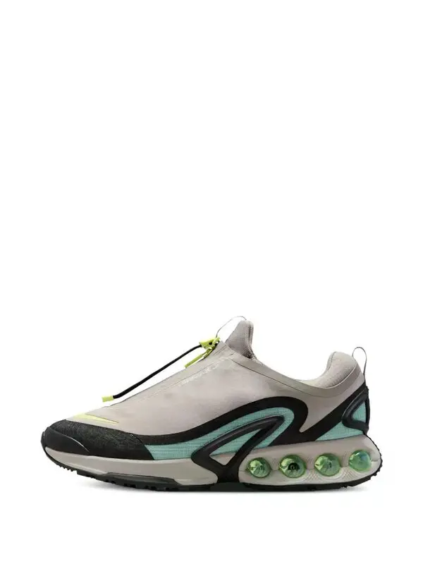 Nike Air Max Dn Roam Sneakers