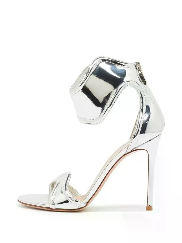 GIANVITO ROSSI Lucrezia Ankle-strap Sandals