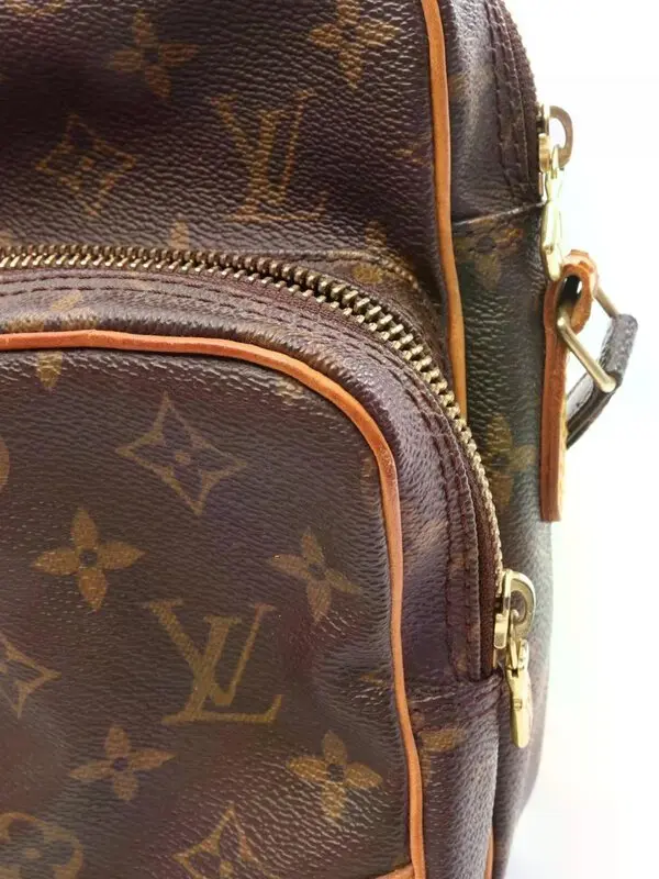 LOUIS VUITTON Monogram Canvas Shoulder Bag - Brown