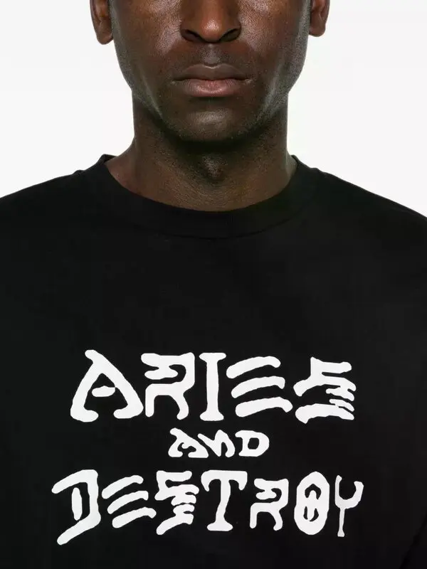 Aries Long-sleeve Slogan-print T-shirt
