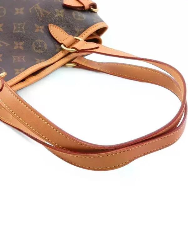 LOUIS VUITTON 2009 Batignolles Horizontal Monogram Shoulder Bag