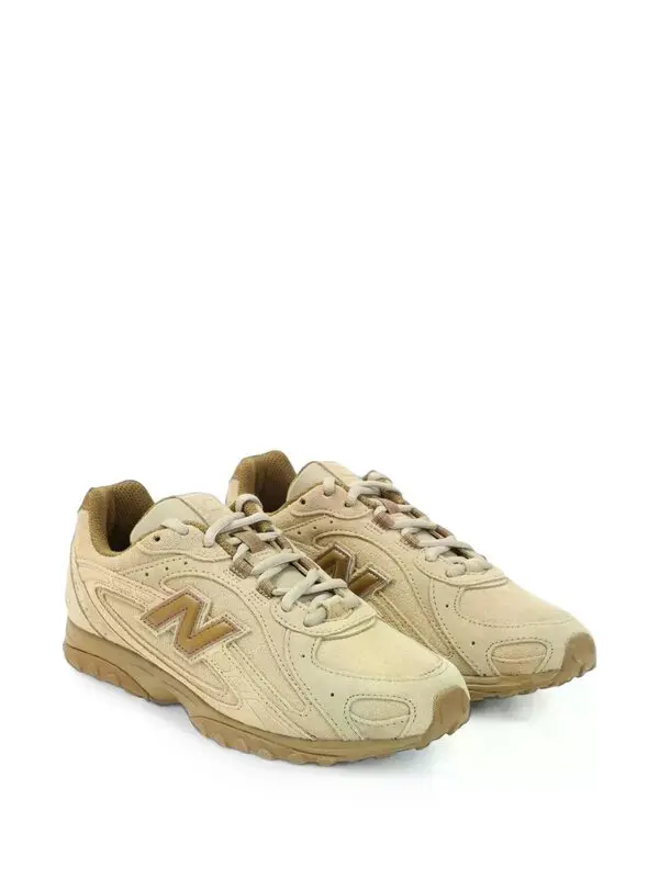 NEW BALANCE 204l Shoes