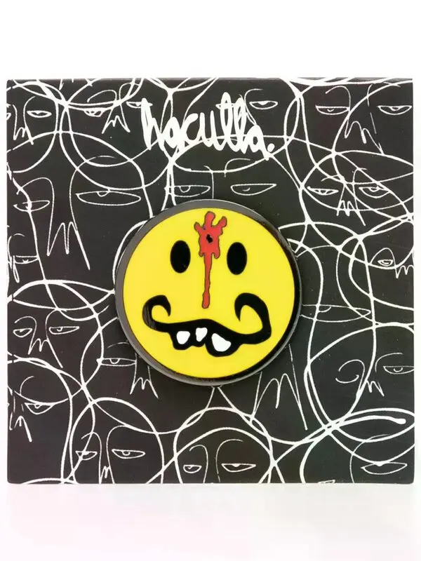 HACULLA. Smiley Hac Pin