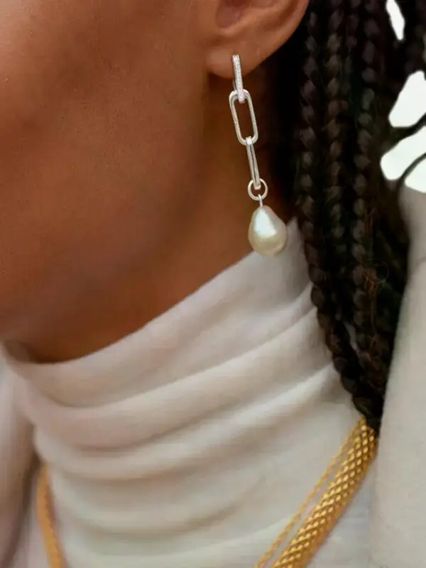 Monica Vinader Nura Baroque Pearl Pendant Charm