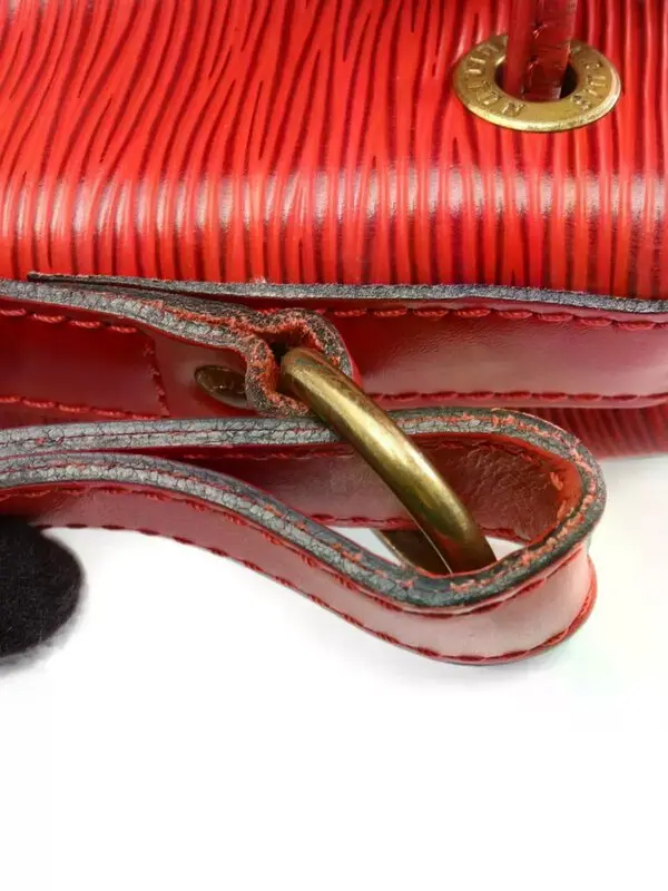 LOUIS VUITTON 1994 Noe Epi Bucket Bag