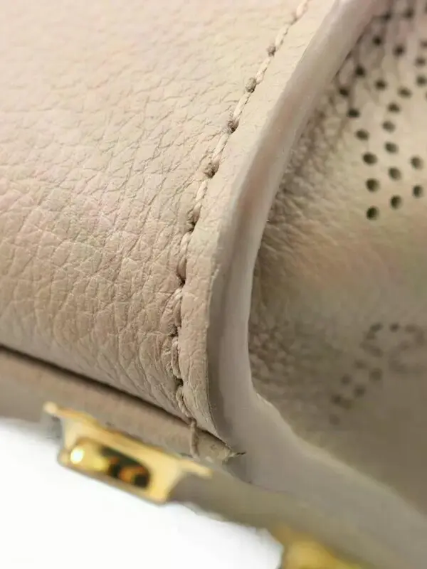 LOUIS VUITTON 2021s Pm On My Side Carré Tote Bag