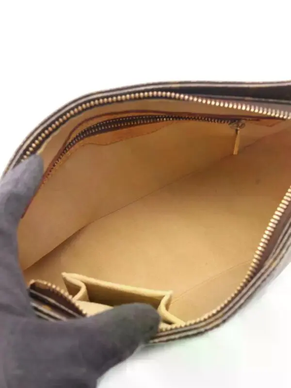 LOUIS VUITTON 2001 Mm Looping Monogram Shoulder Bag