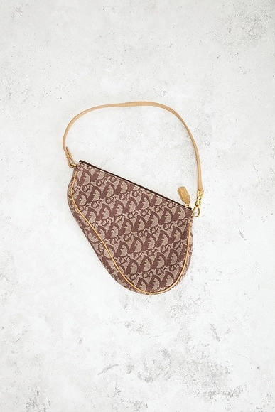 Dior Issimo Pochette Saddle Bag