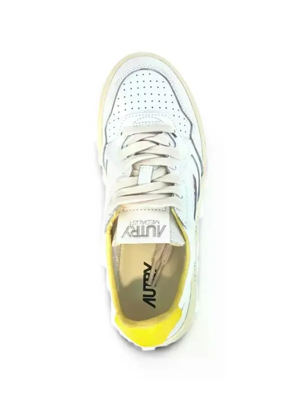 AUTRY Medalist Perforated Leather Sneakers