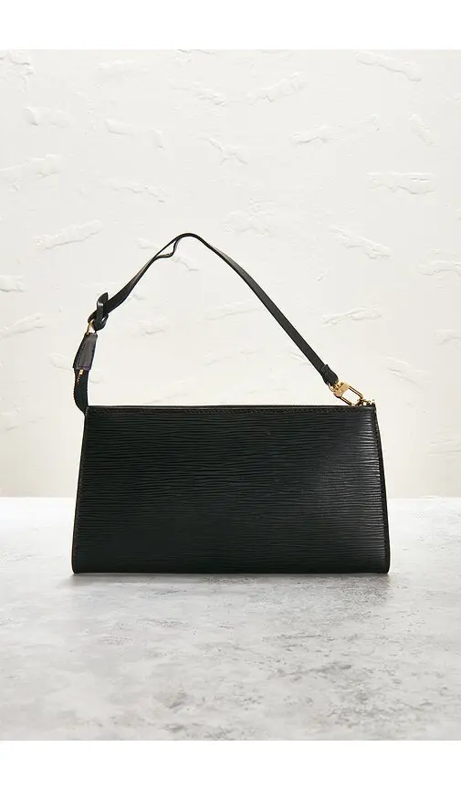 FWRD RENEW Louis Vuitton Epi Pochette Accessoires Shoulder Bag