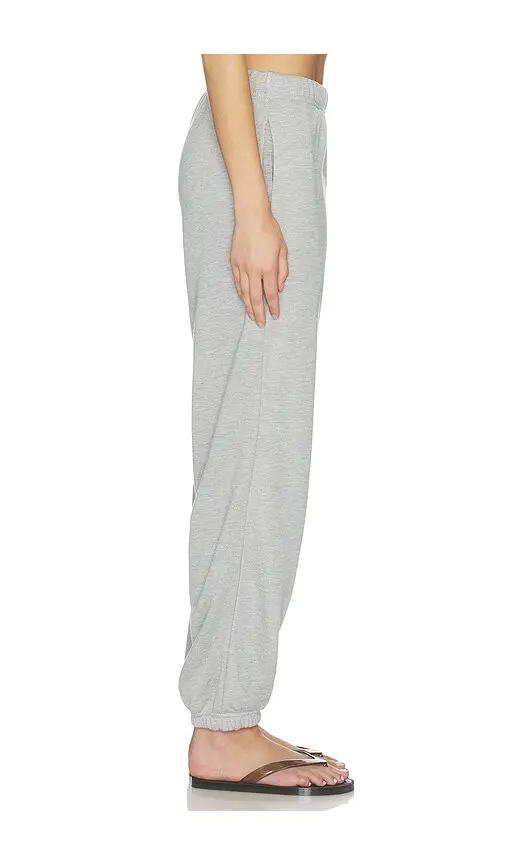 VIR VITA Ingrid Joggers In . Also