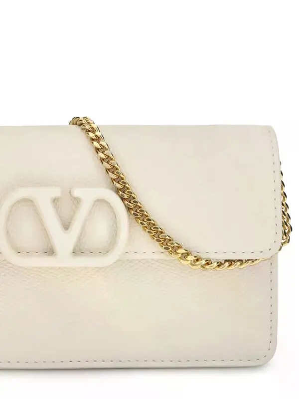 Valentino Garavani Vlogo Signature Chain Clutch Bag - White