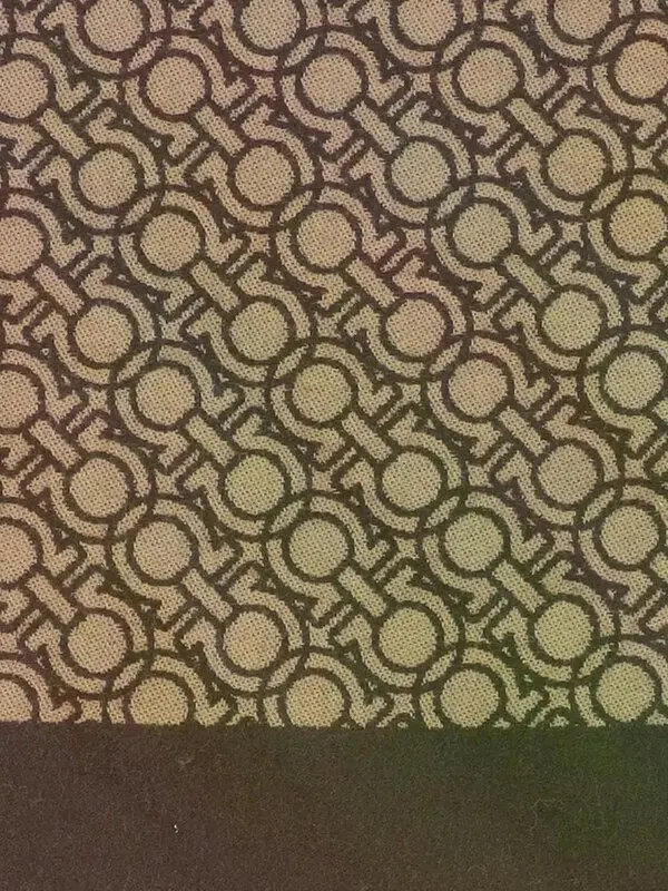 FERRAGAMO Gancini Chain Scarf