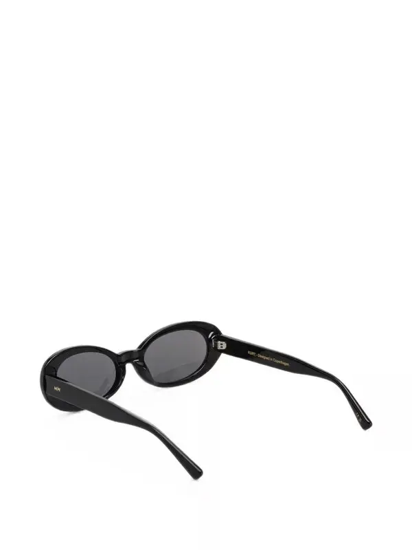 MESSYWEEKEND Kurt Oval Sunglasses