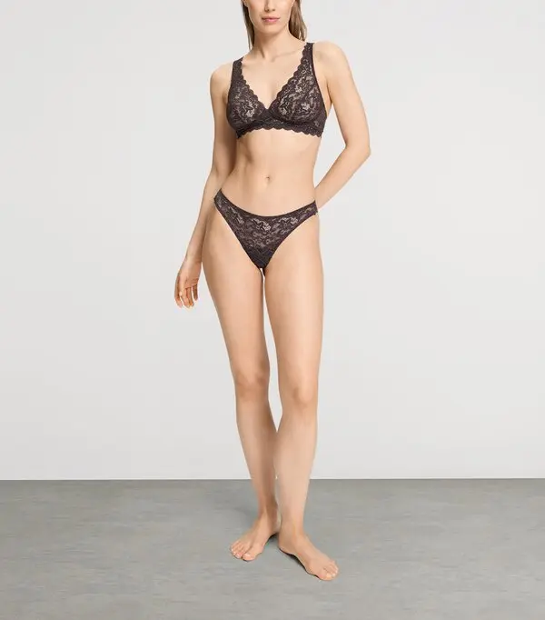 Hanro Lace Moments Thong