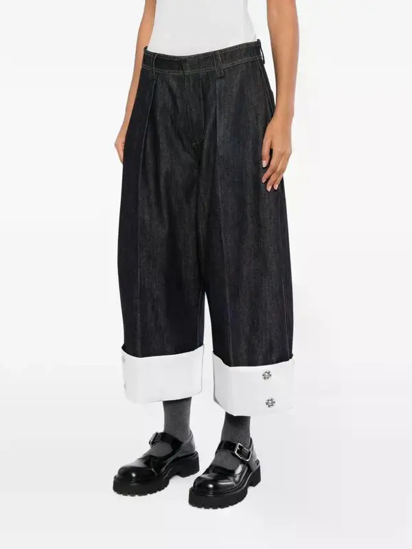 AO YES Pleated Turn-up Jeans