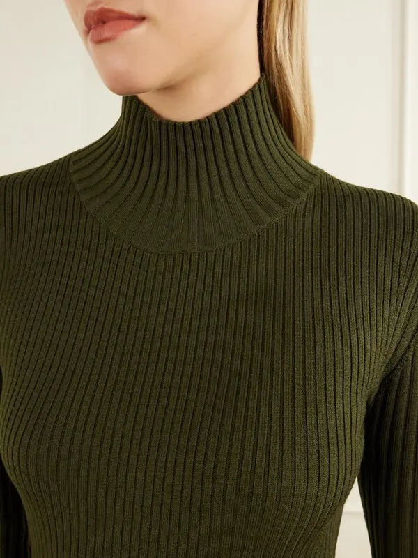 Victoria Beckham Ribbed Wool-blend Turtleneck