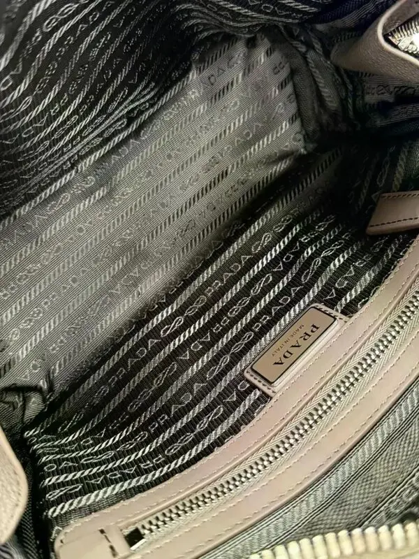 Prada 2013-2026 Vitello Daino Crossbody Bag