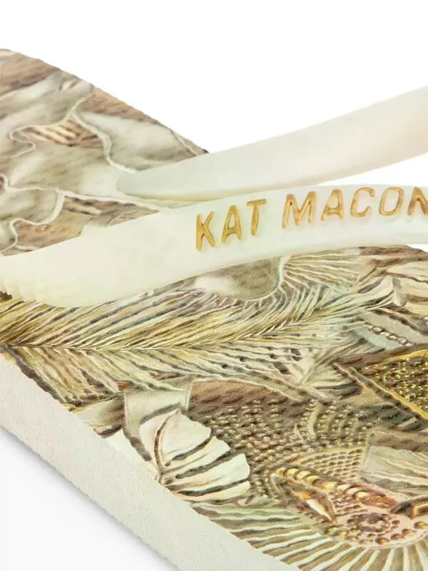 KAT MACONIE Sola Leaf-print Flip-flops - Neutrals