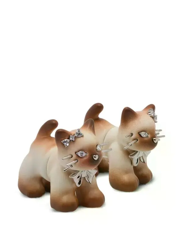YVMIN Split Kitten Crystal-embellished Earrings - Silver