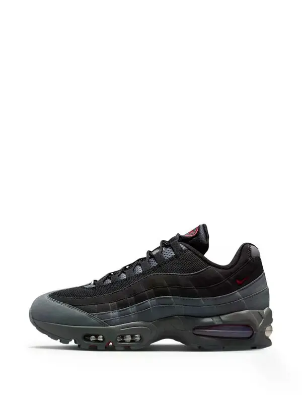 Nike Air Max 95 Sneakers - Black