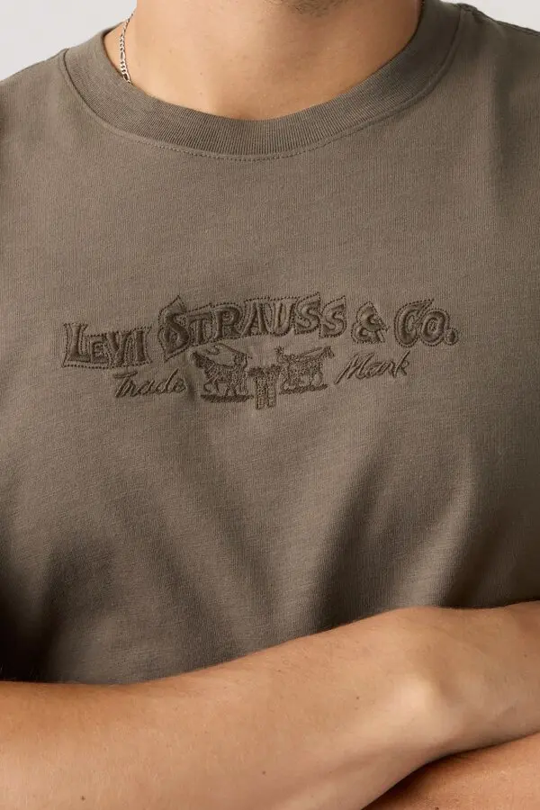 LEVI'S Relaxed Fit Tee