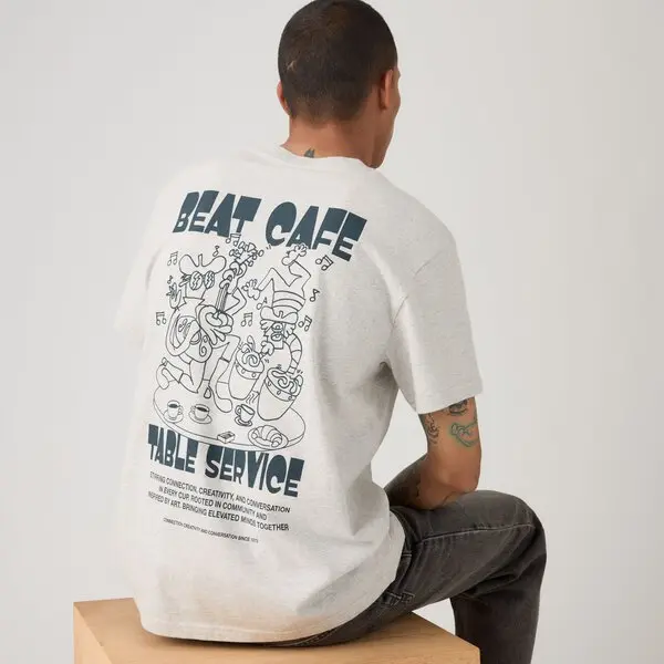 LEVI'S Relaxed Fit Graphic Tee - Grey