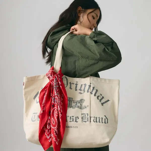 LEVI'S Xl Graphic Tote Bag