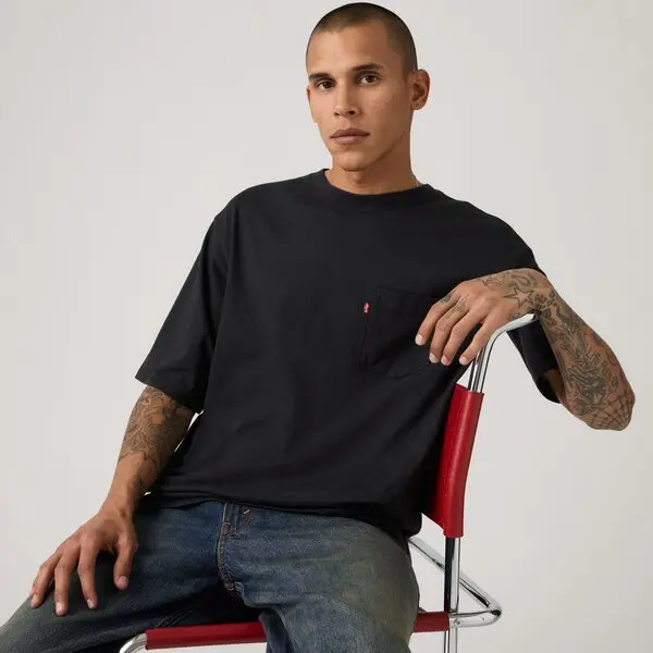 LEVI'S Half Sleeve Pocket Tee - Black