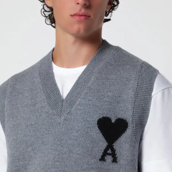 AMI Paris De Coeur Vest In Wool