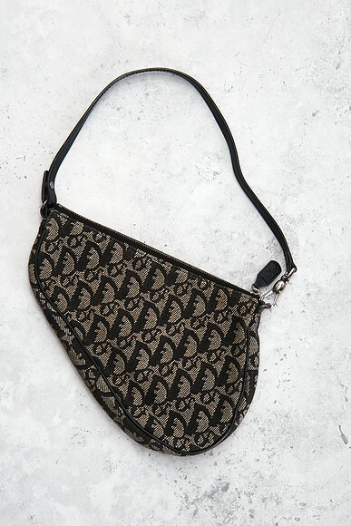Dior Issimo Pochette Saddle Bag