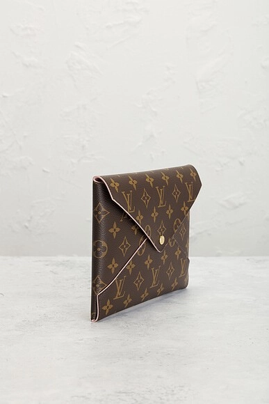 LOUIS VUITTON Monogram Kirigami Gm Pochette