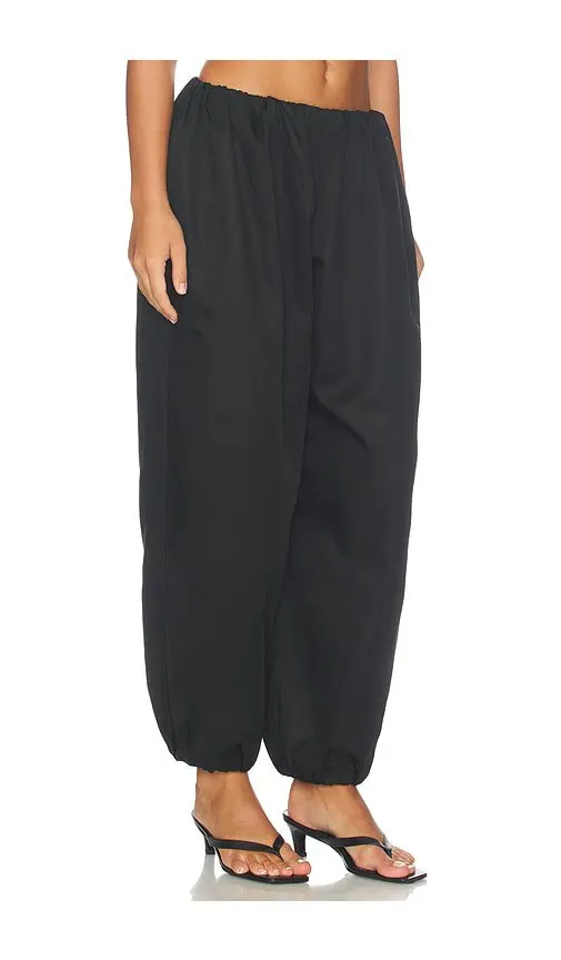 LOVERS AND FRIENDS Romee Nylon Pant In . Also