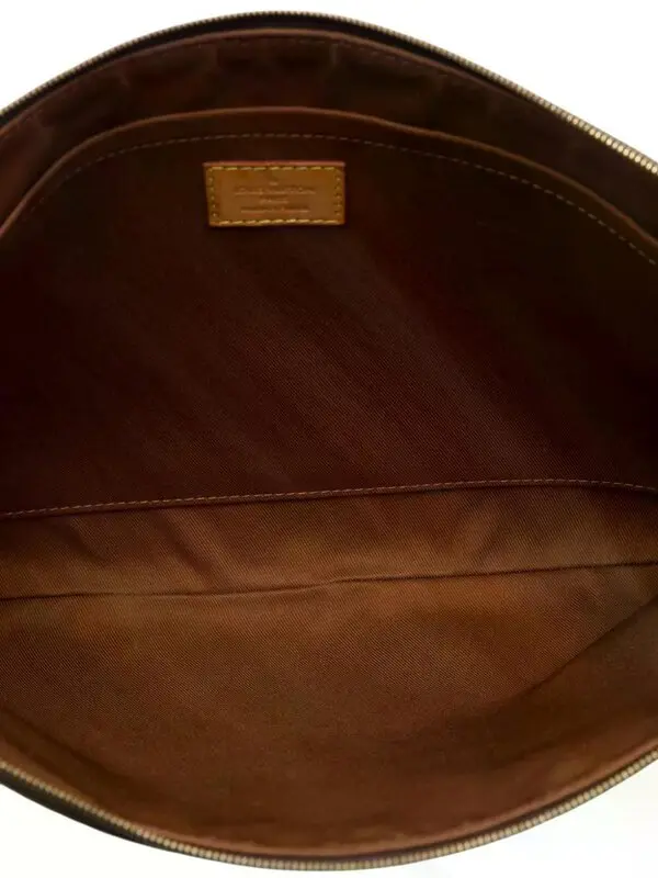 LOUIS VUITTON 2019 Monogram Etui Voyage Mm Clutch Bag