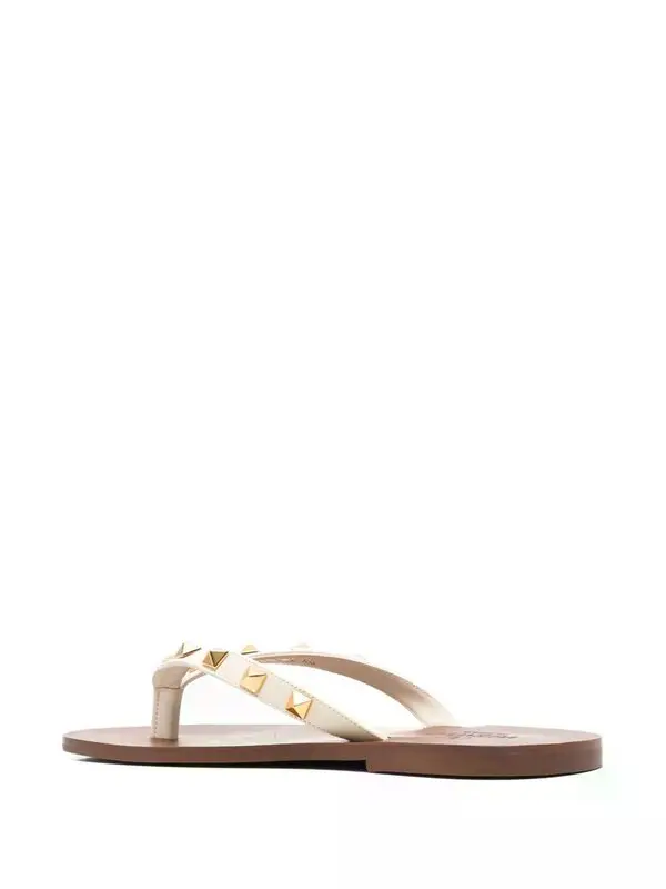 Valentino Garavani Rockstud Thong Sandals - Neutrals