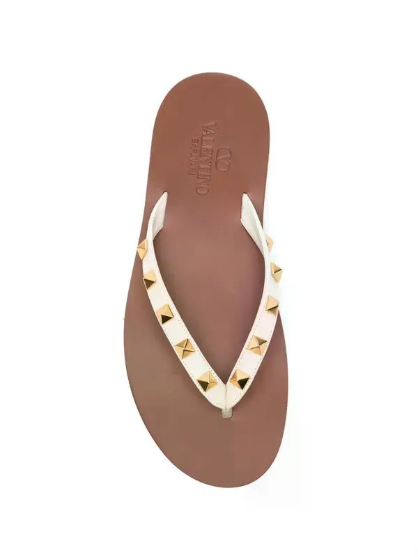 Valentino Garavani Rockstud Thong Sandals - Neutrals