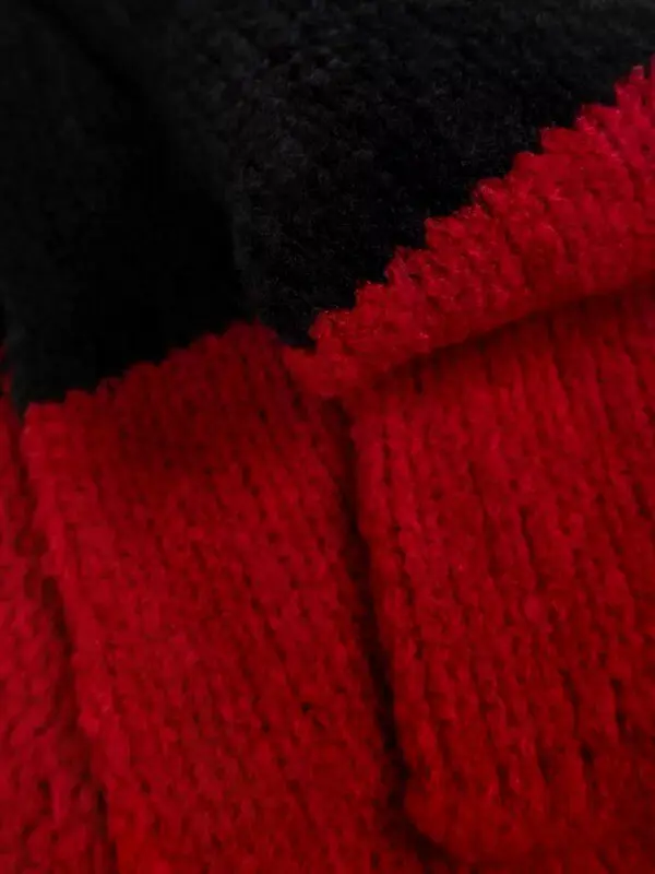 Moncler Logo-patch Chunky-knit Scarf