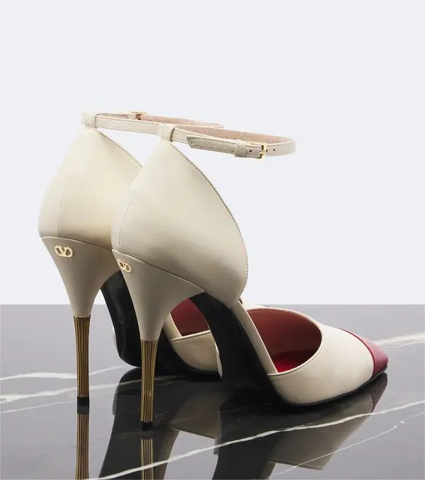 Valentino Garavani Sinead Leather Pumps