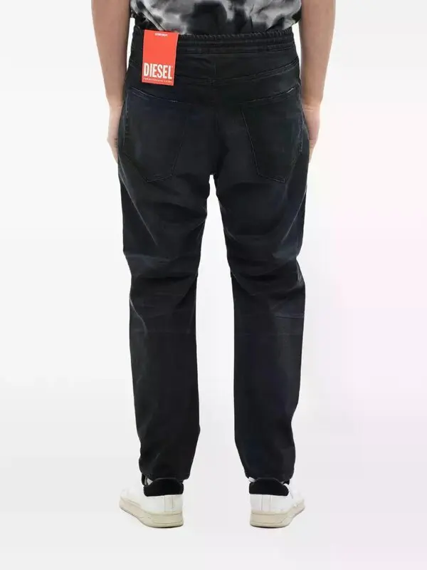 DIESEL® Joggjeans® 2040 D-amege Jeans