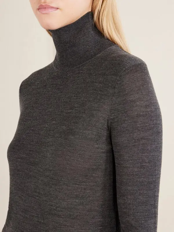 NILI LOTAN Larking Cashmere Turtleneck Sweater
