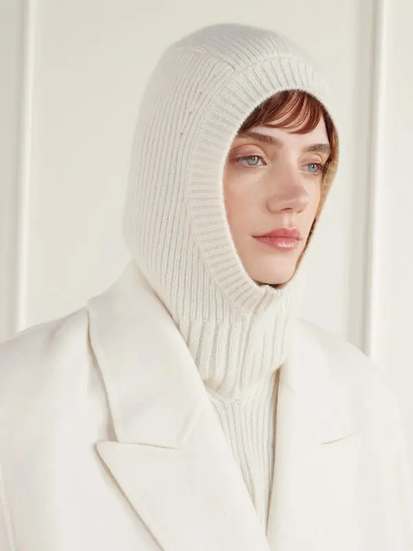Arch4 August Ribbed Cashmere Snood