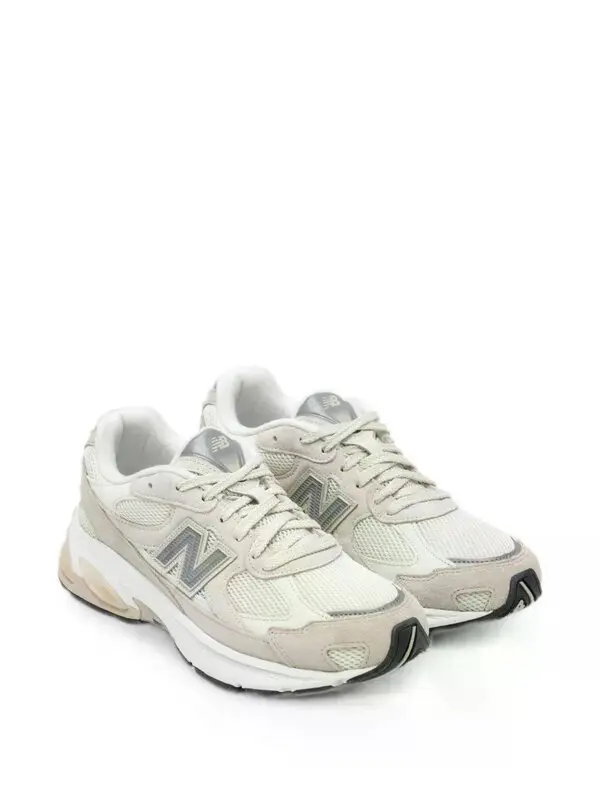 NEW BALANCE 2010 Shoes