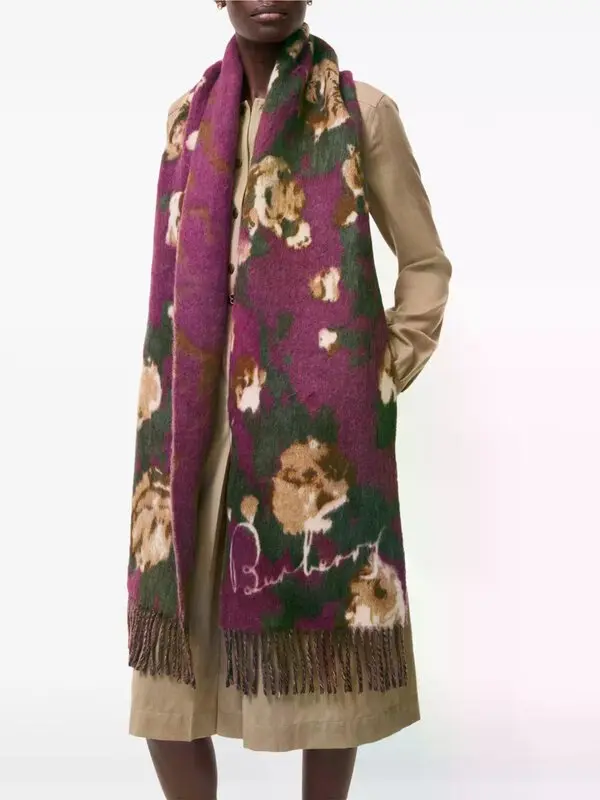Burberry Patterned Scarve