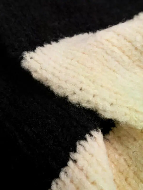 Moncler Striped Logo-patch Scarf