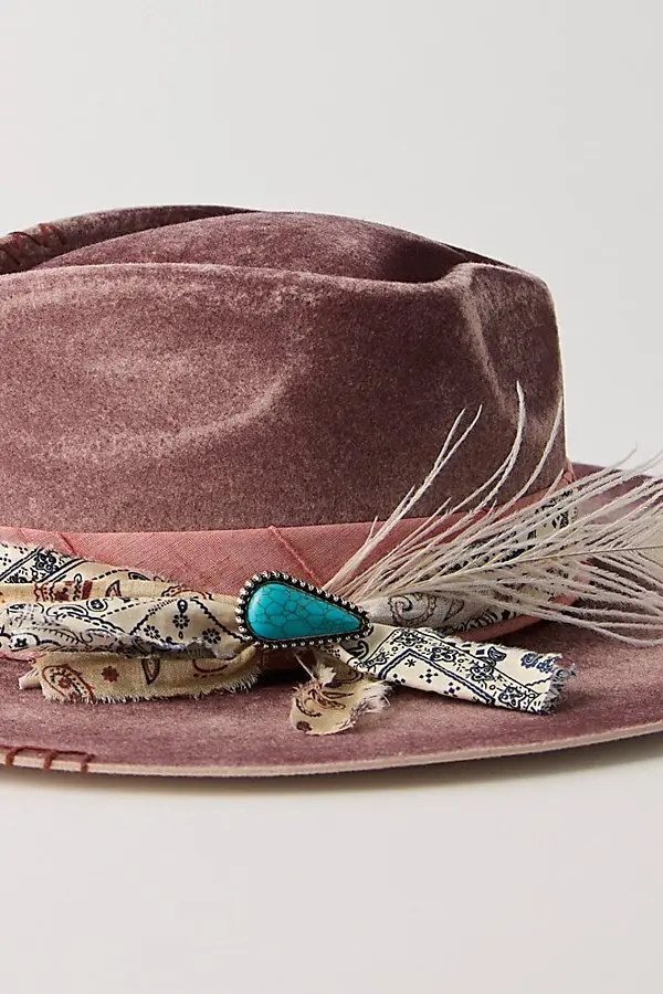 PETER GRIMM Arrow Brim Hat At