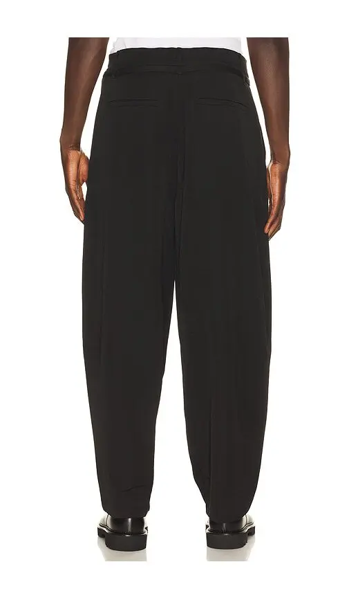 COMMON MARKET The Henry Trouser In . Also