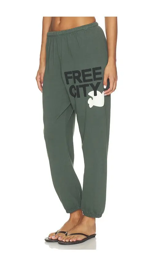 FREECITY Large Sweatpant In . Also - Green